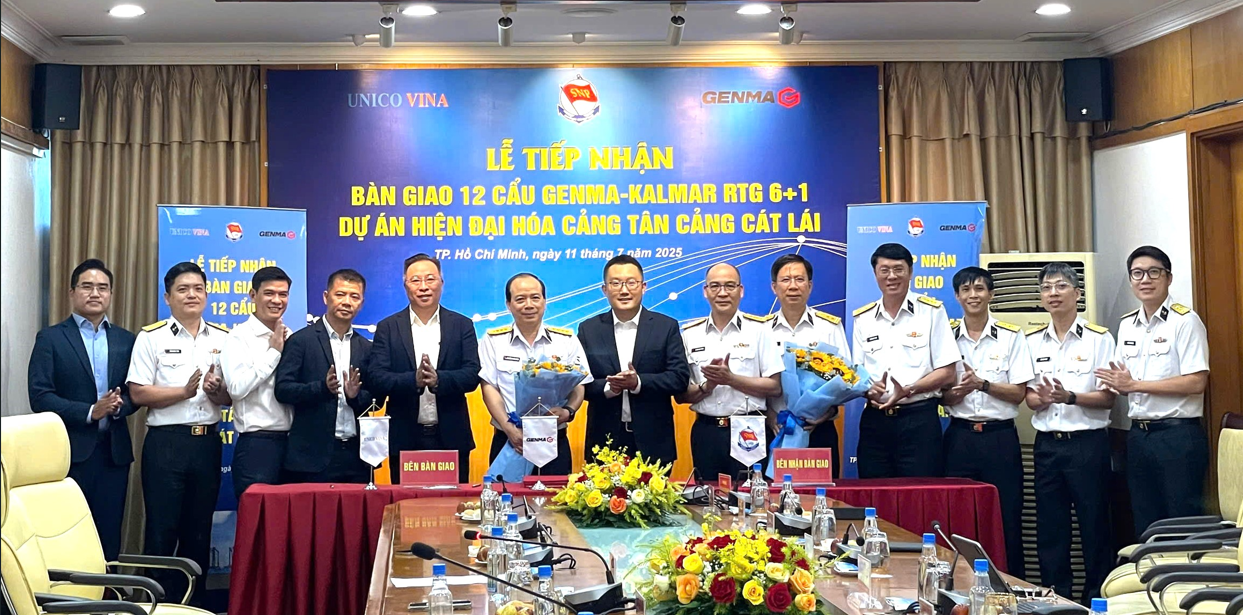 LỄ BÀN GIAO 12 CẨU GENMA-KALMAR RTG TẠI CẢNG CÁT LÁI
